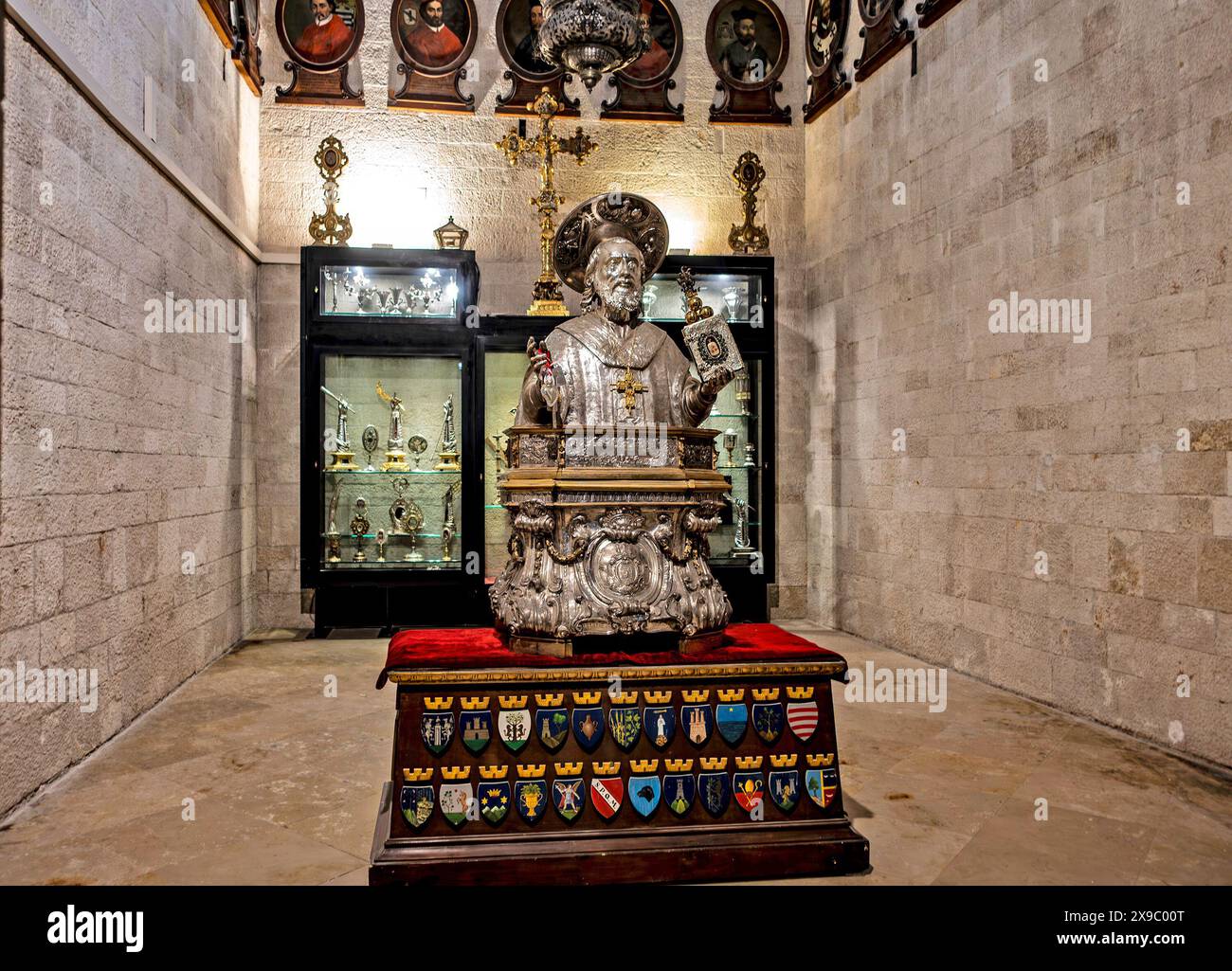 Silver Statue of Saint Nicola in Bsilica di San Nicola in Bari, Italy ...