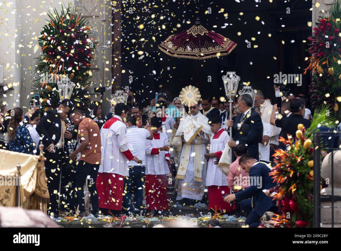 Bishop Tulio Perez Rivera starts a Catholic procession celebrating ...