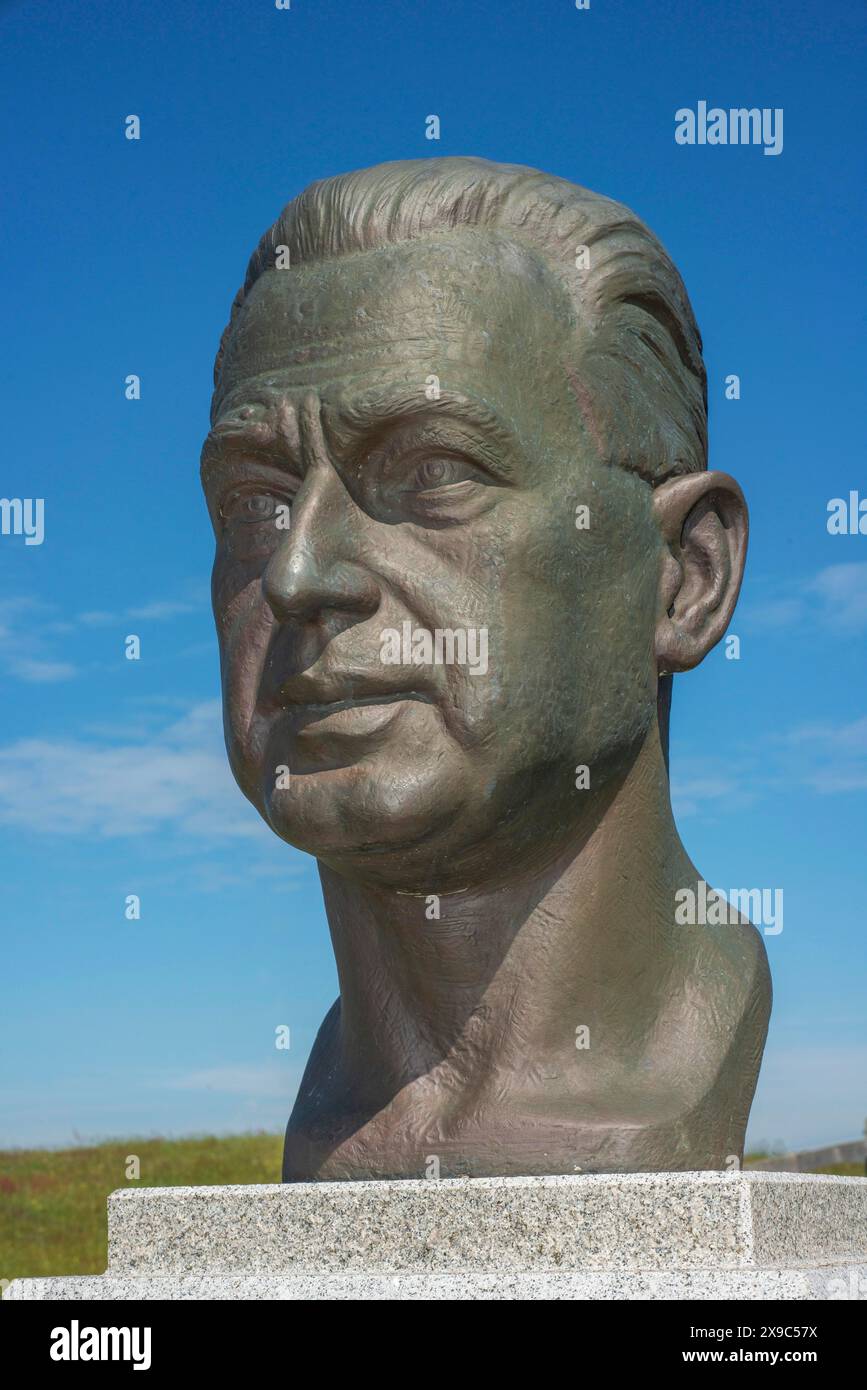 Bust of the Swedish diplomat Dag Hammarskjoeld, 1905, 1961, UN ...