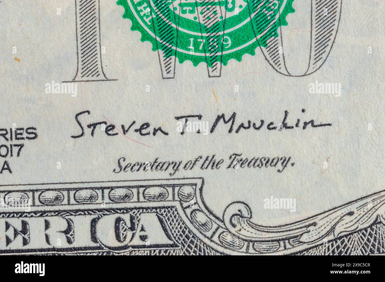 Mnuchin signature banknote hi-res stock photography and images - Alamy