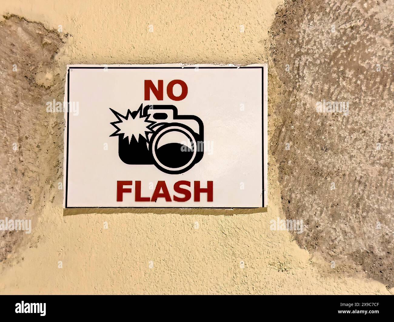 Prohibition sign Notice photography with flash prohibited tourist ...