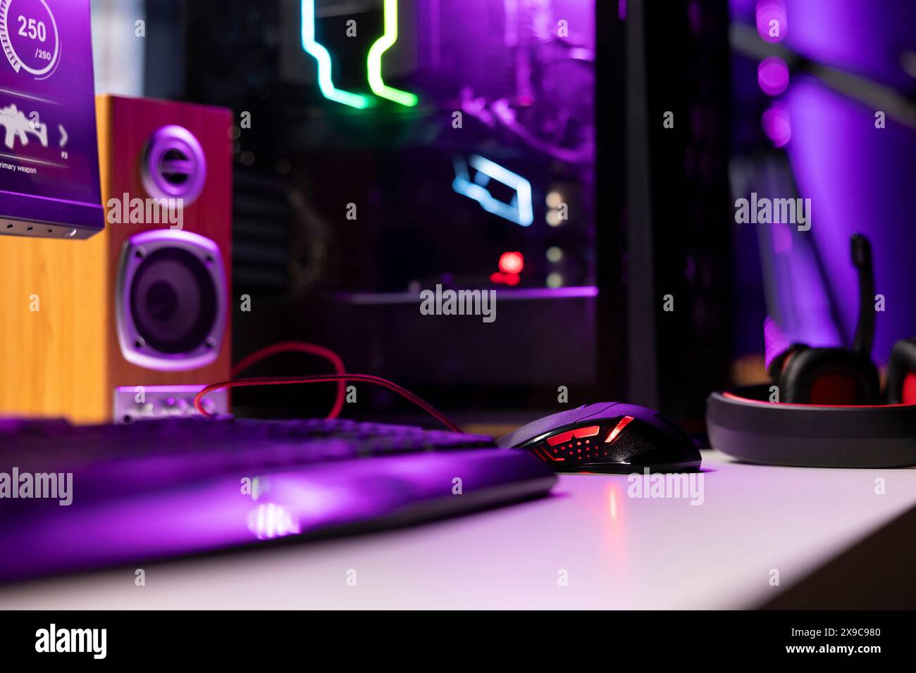 Empty gaming studio rgb led hi-res stock photography and images - Alamy