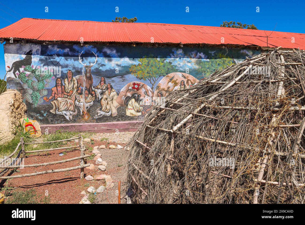 Interpretation of the Apache people camp in the Turicachi community ...