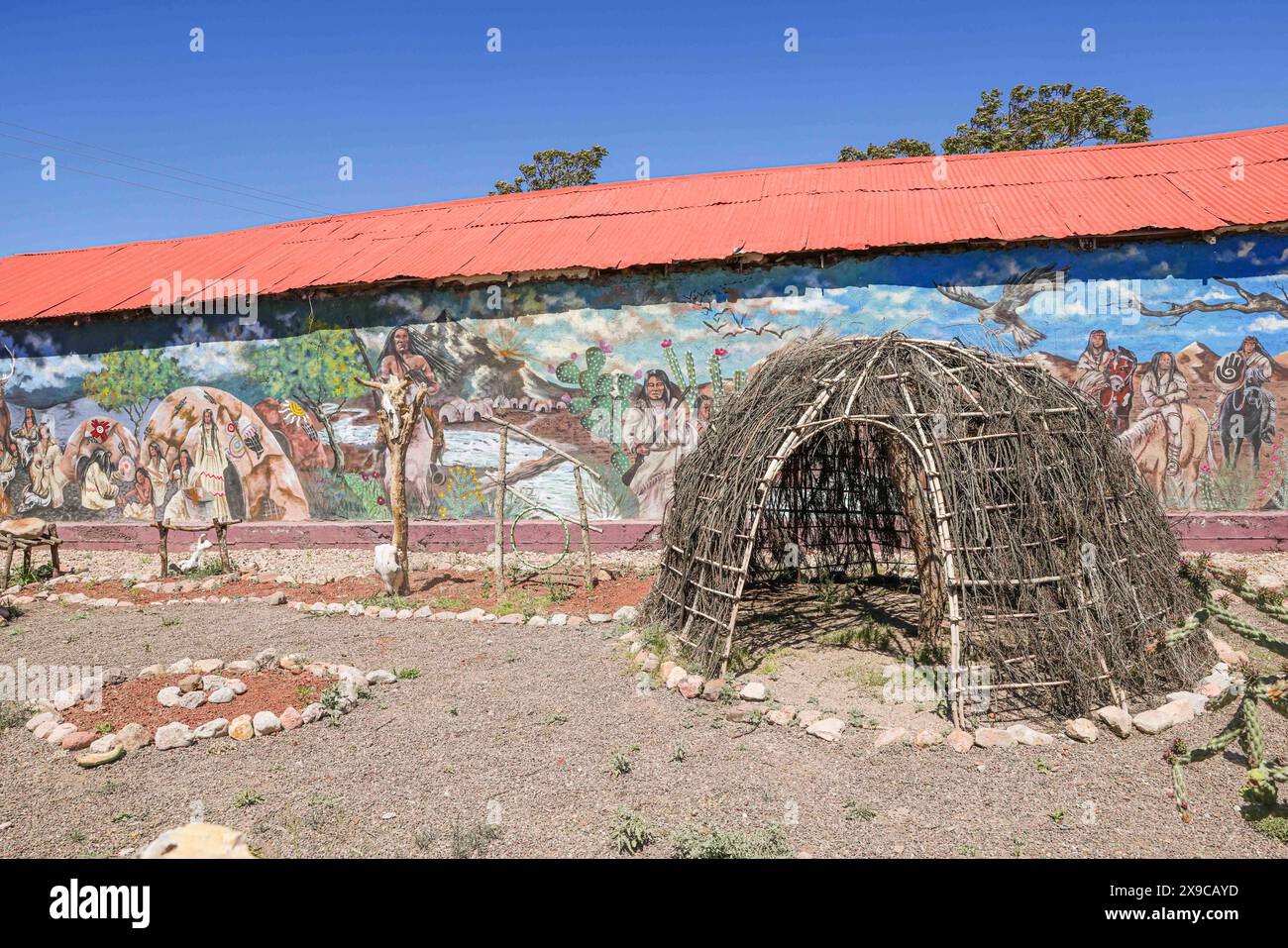 Interpretation of the Apache people camp in the Turicachi community ...