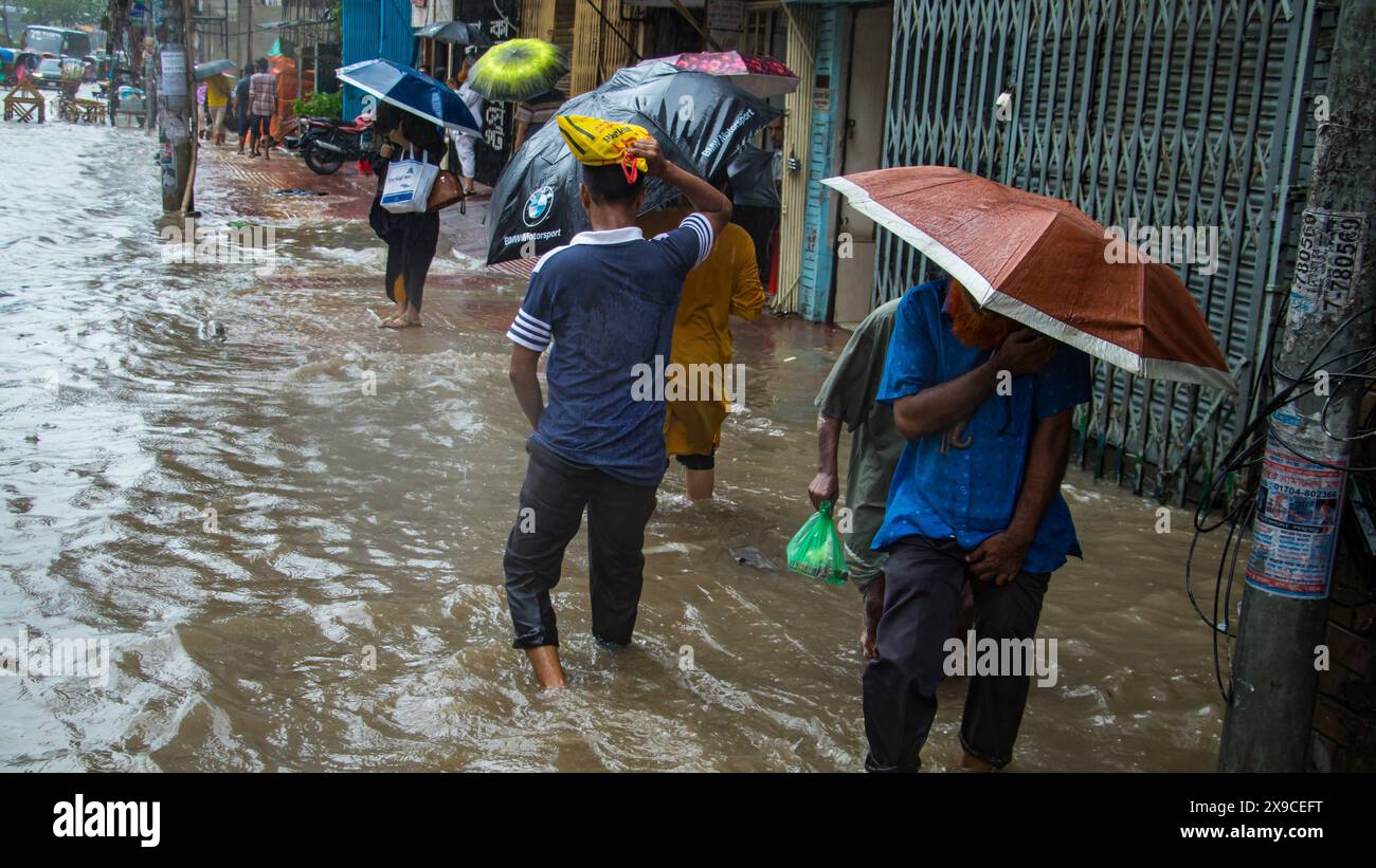 Cyclone Remal caused heavy rainfall, flooding, and strong winds in ...