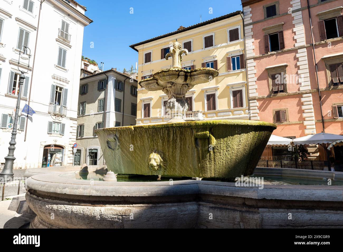 Architectural Sigths of The Farnese Square (Piazza Farnese) in Rome ...