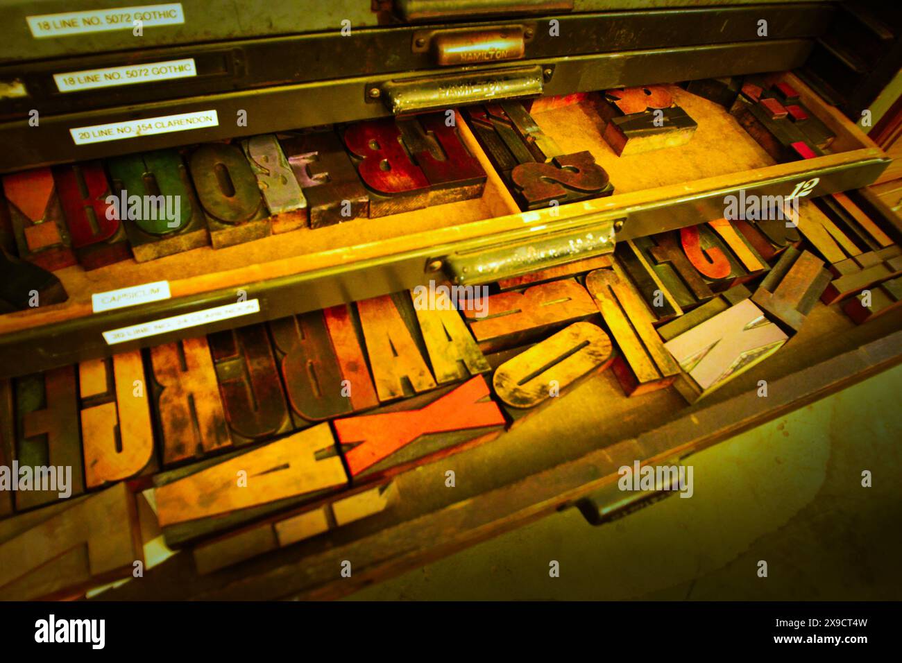 Engraving with letterpress text hi-res stock photography and images - Alamy