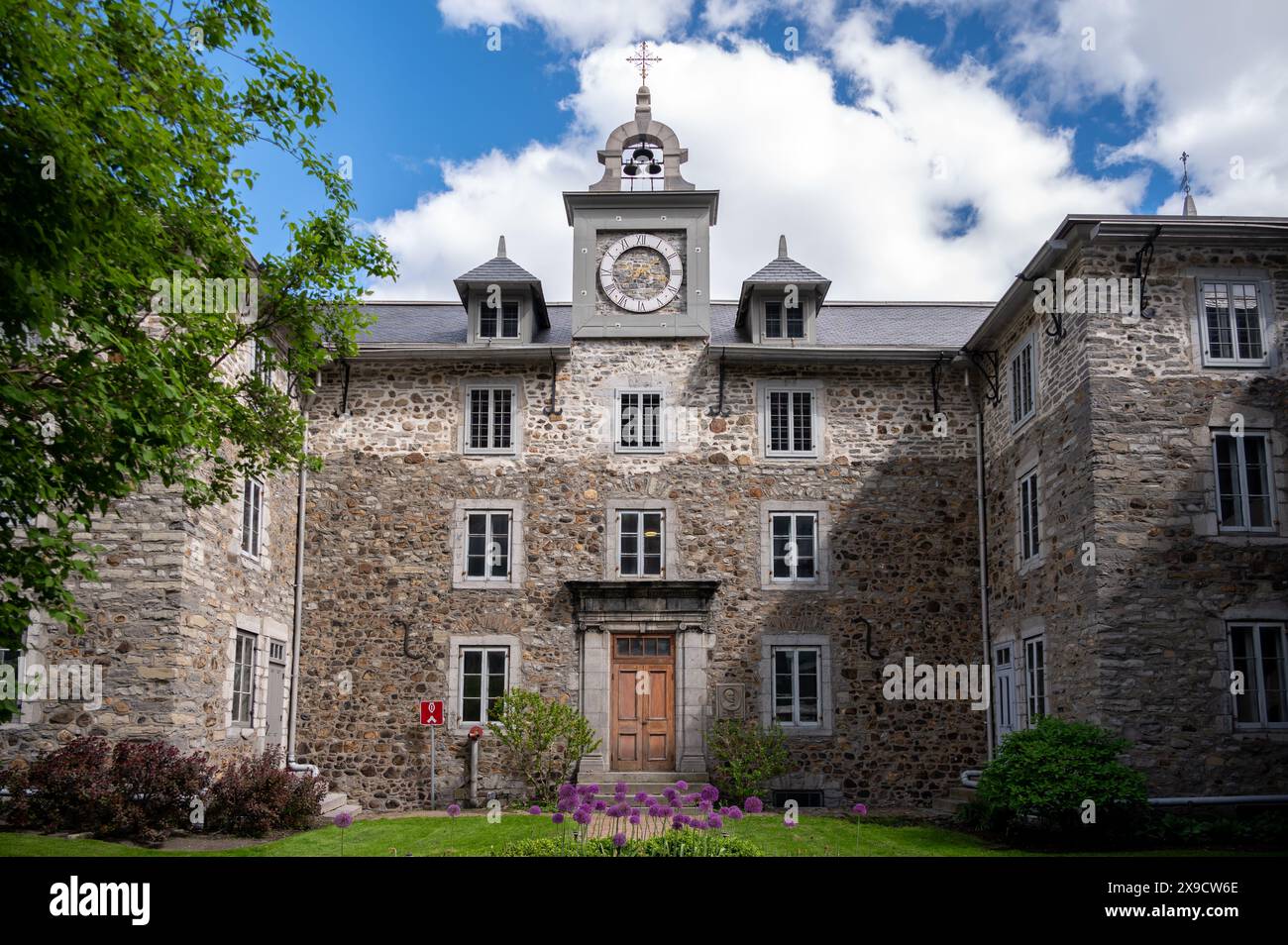 Old sulpician seminary hi-res stock photography and images - Alamy