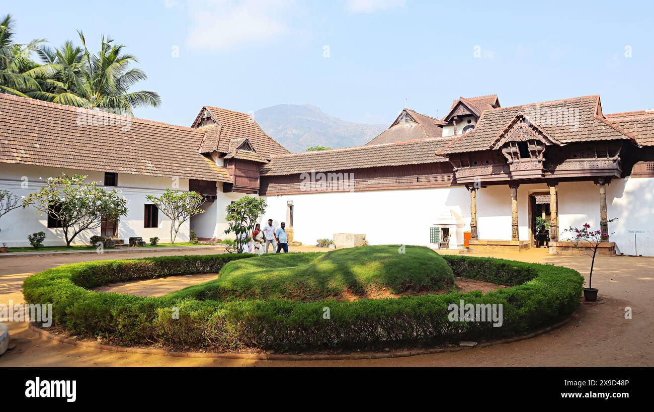Grass conch Art Outside of Padmanabhapuram Palace, Kanyakumari, Kerala ...