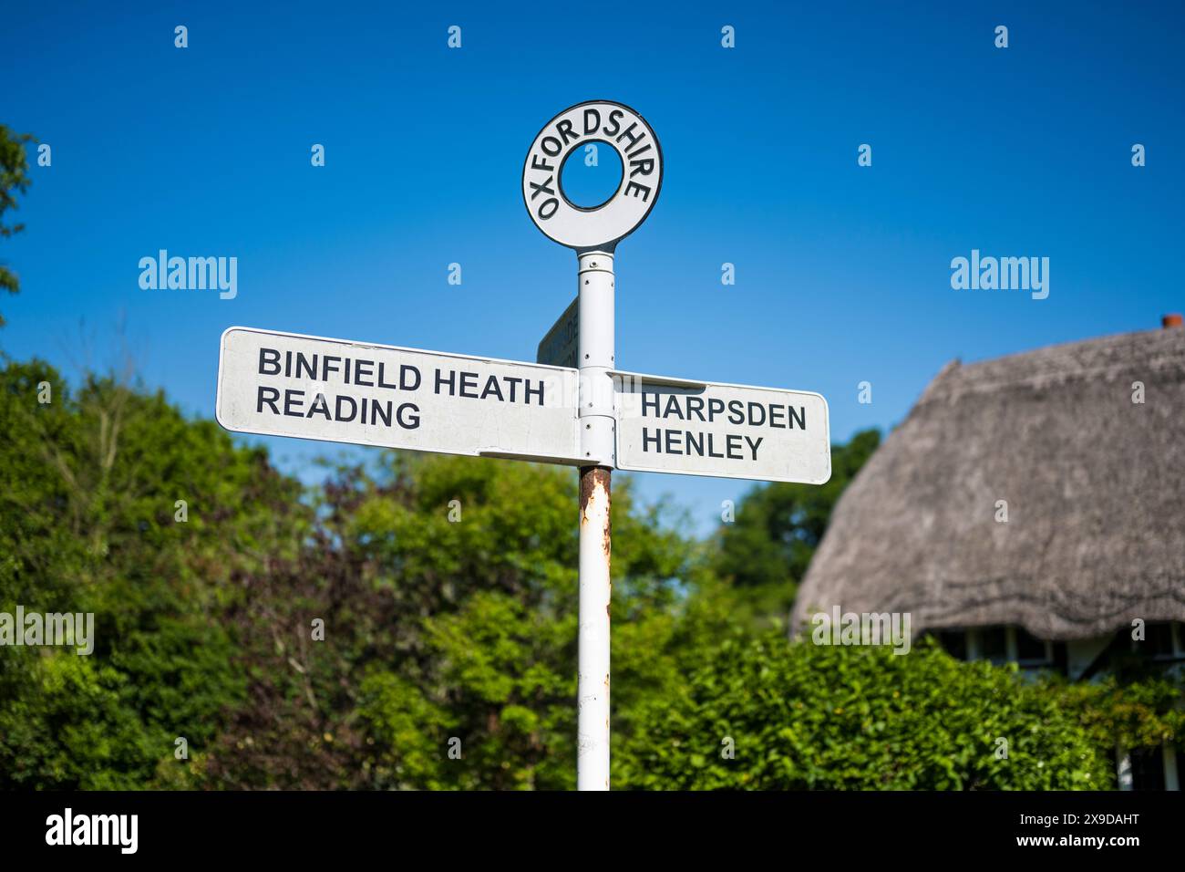 Harpsden henley on thames hi-res stock photography and images - Alamy