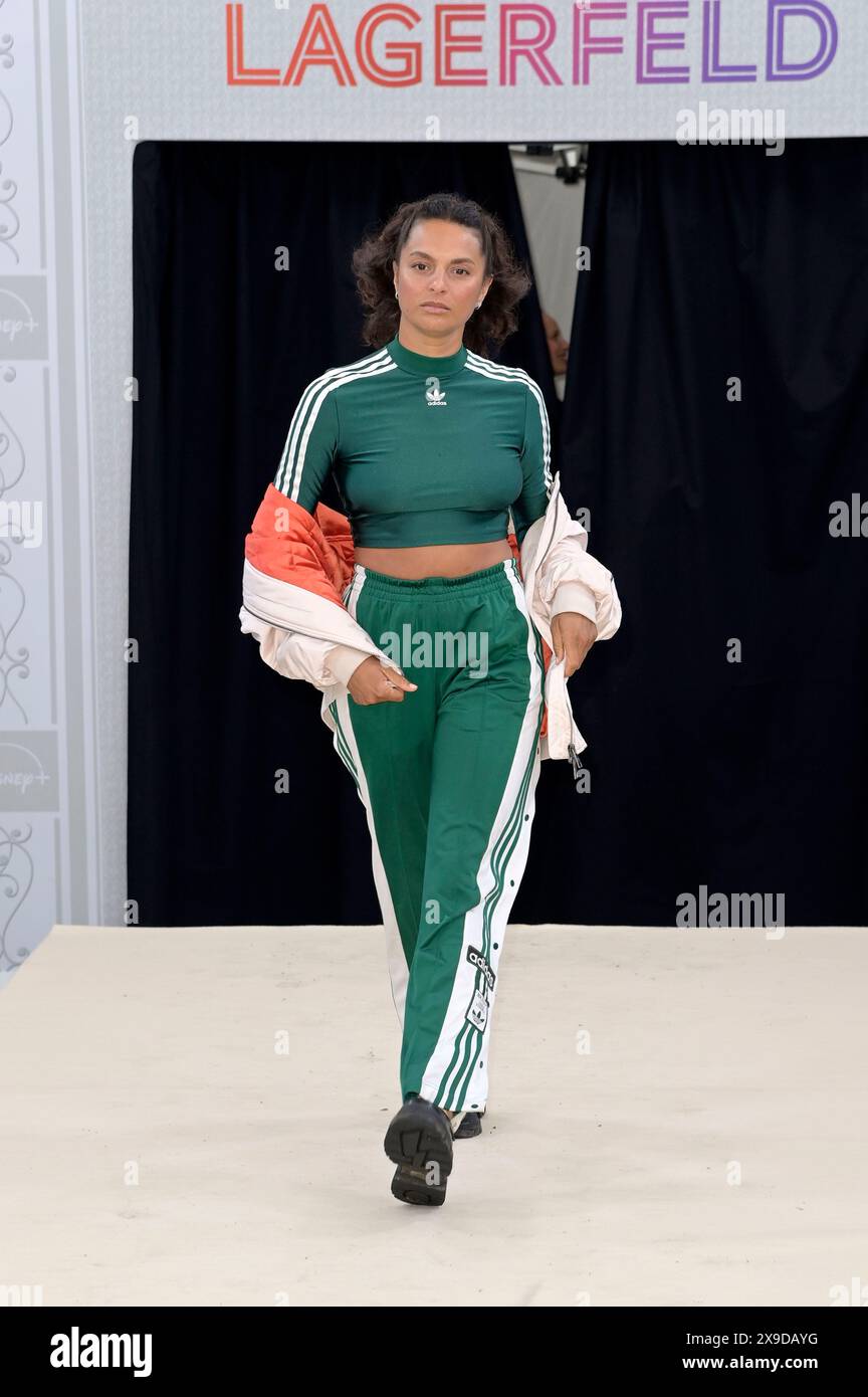 Taneshia Abt bei der Premiere der Disney Serie 'Becoming Karl Lagerfeld ...