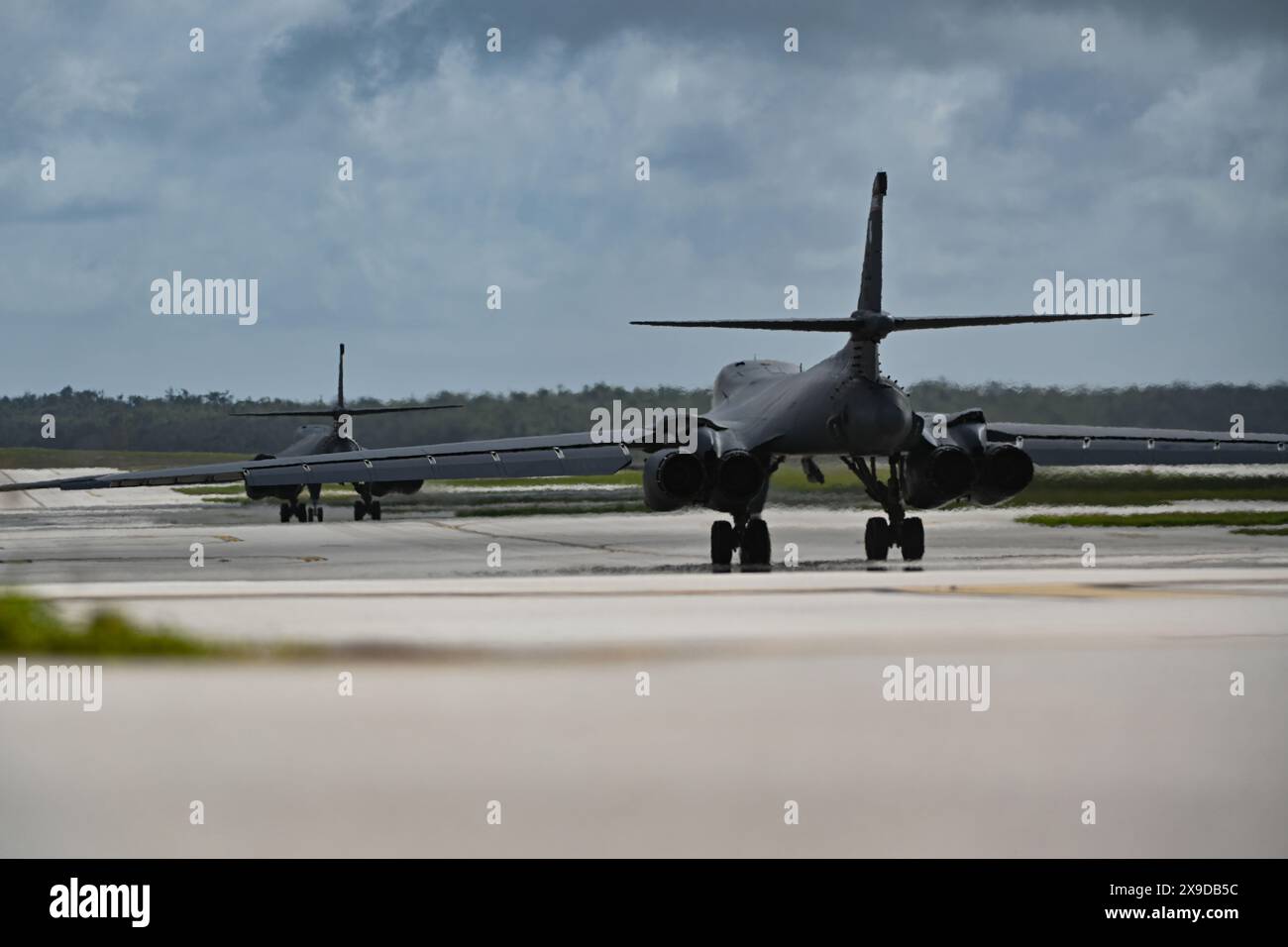 Two U.S. Air Force B-1B Lancers assigned to the 37th Expeditionary Bomb ...