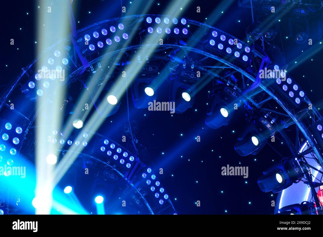 Stage lighting effect in the dark, close-up pictures Stock Photo - Alamy