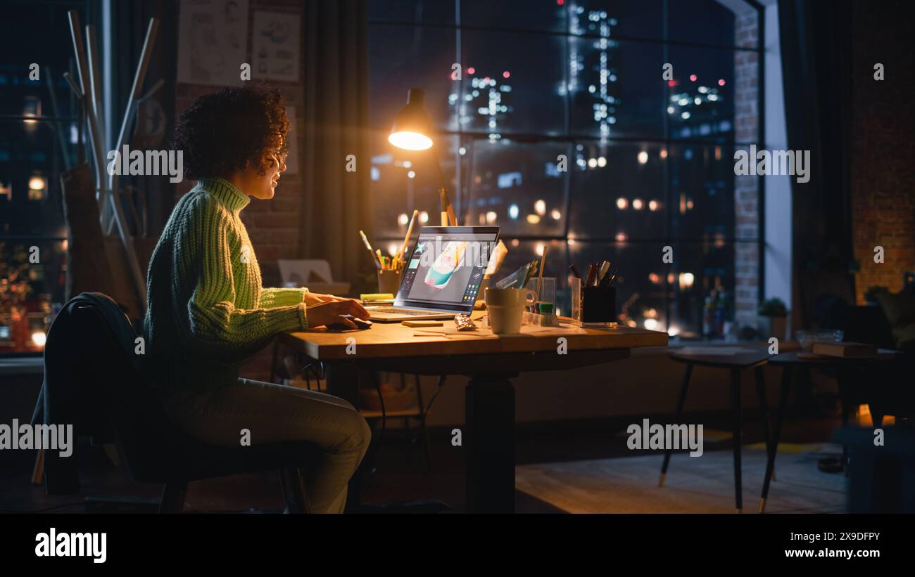 Hispanic Female Designer Changes Colour of 3d Model of the Shoe ...