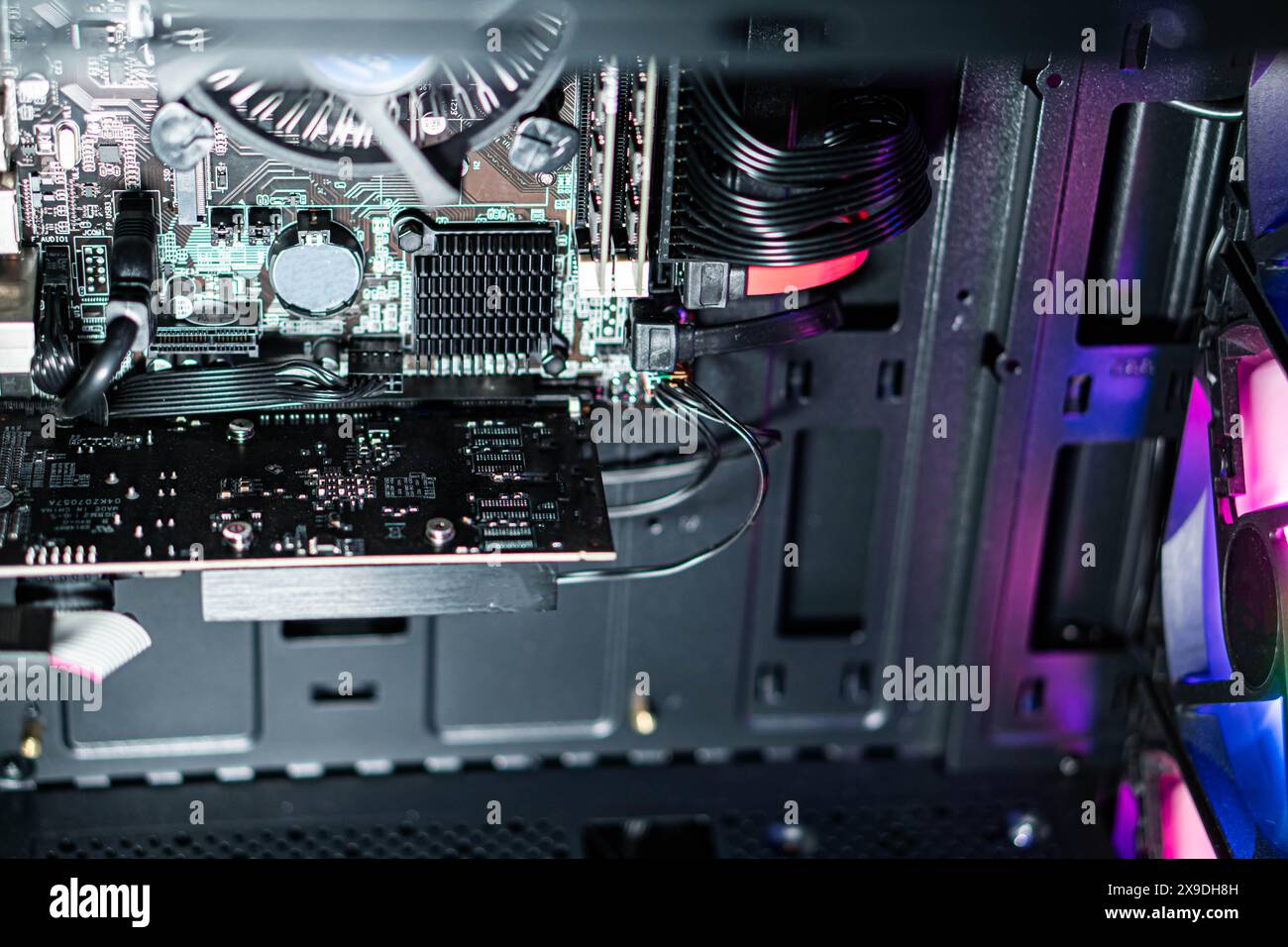 Data cpu showing database hi-res stock photography and images - Alamy