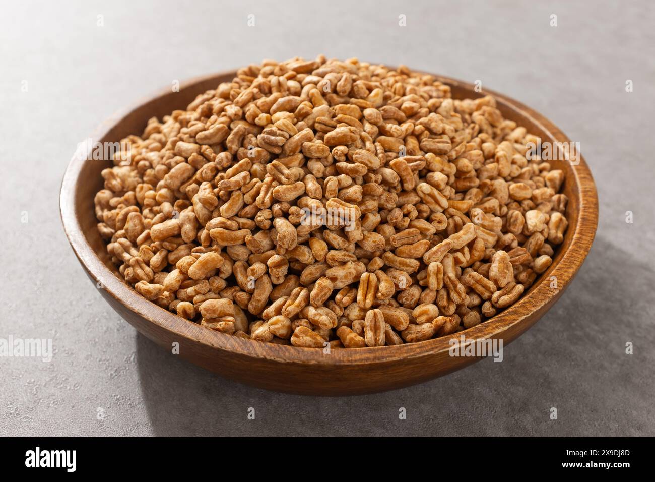 Roasted Khorasan Wheat. Nutty and crunchy grains. roasted grains Stock ...