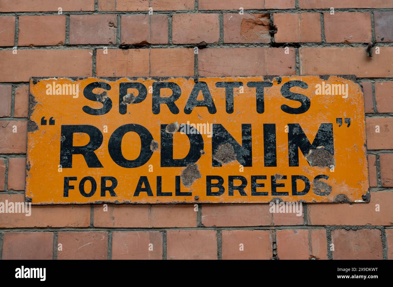 Spratt`s Rodnim enamel sign Stock Photo - Alamy