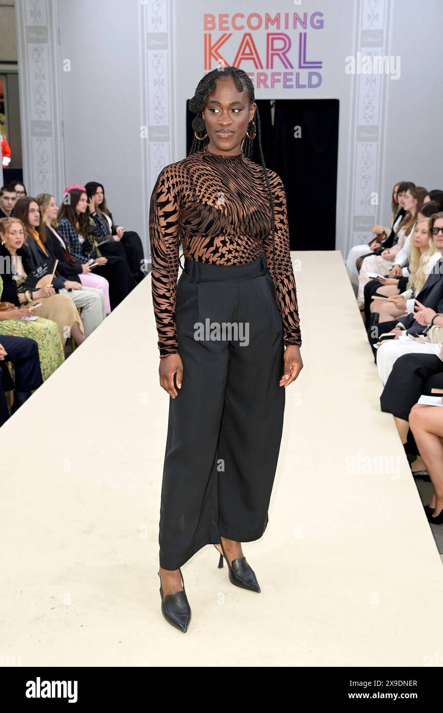 Ivy Quainoo bei der Premiere der Disney Serie Becoming Karl Lagerfeld ...