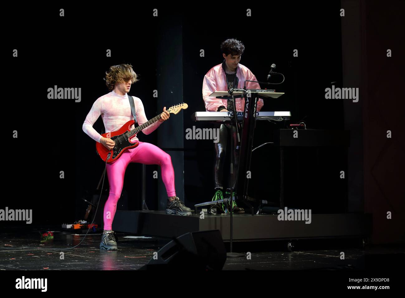 Jonas Dassler und Emre Aksizoglu, v.l., während der Fotoprobe für das ...