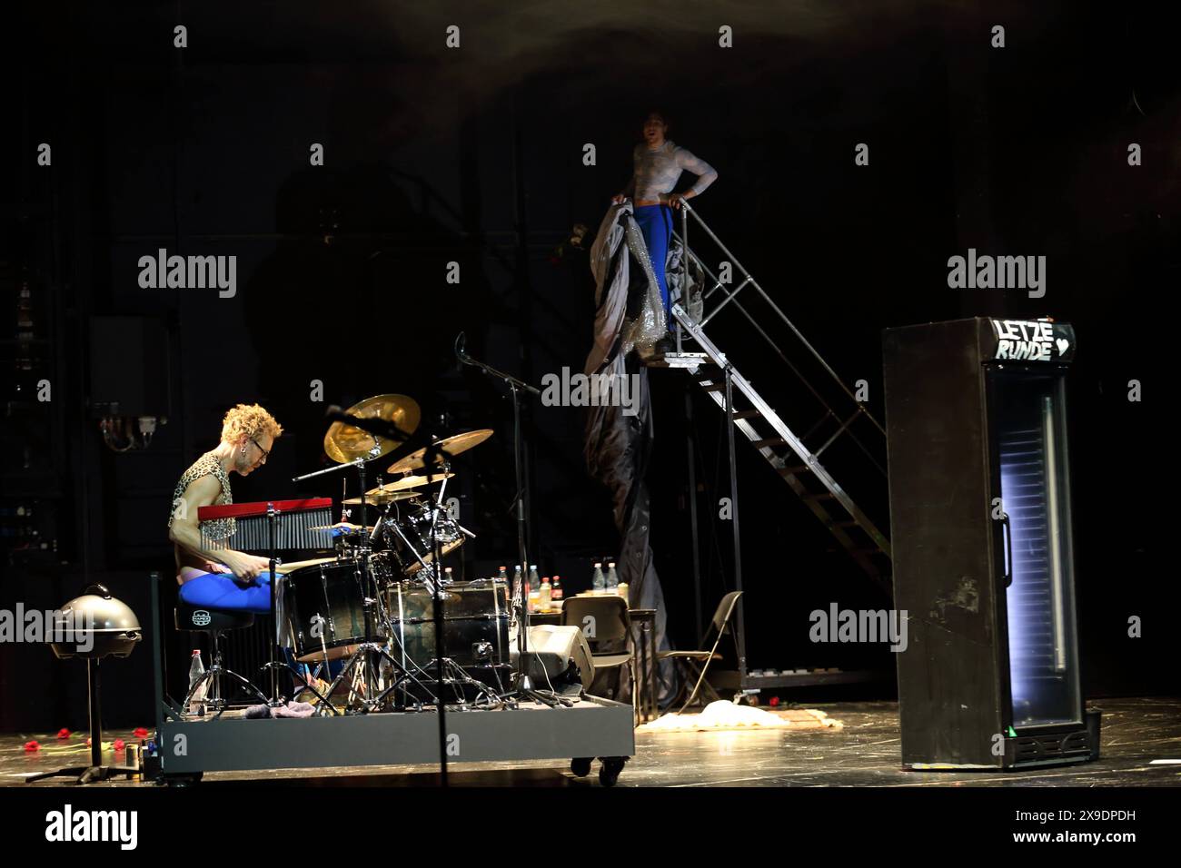 Knut Berger und Jonas Dassler, v.l., während der Fotoprobe für das ...