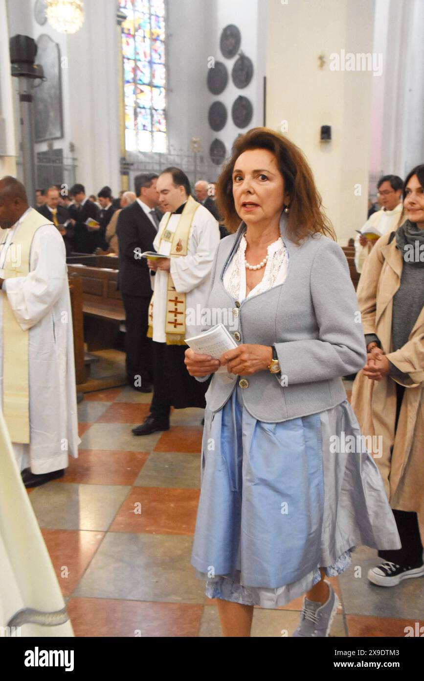 Uschi Daemmrich von Luttiz Moderatorin Muenchen 30.05.2024 ...