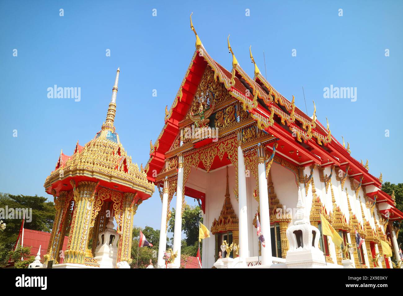 Fantastic Ordination Hall with the Sema Arch in the Foreground of Wat ...