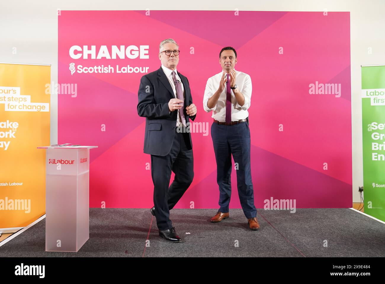 Labour Party leader Sir Keir Starmer (left) and Scottish Labour leader ...