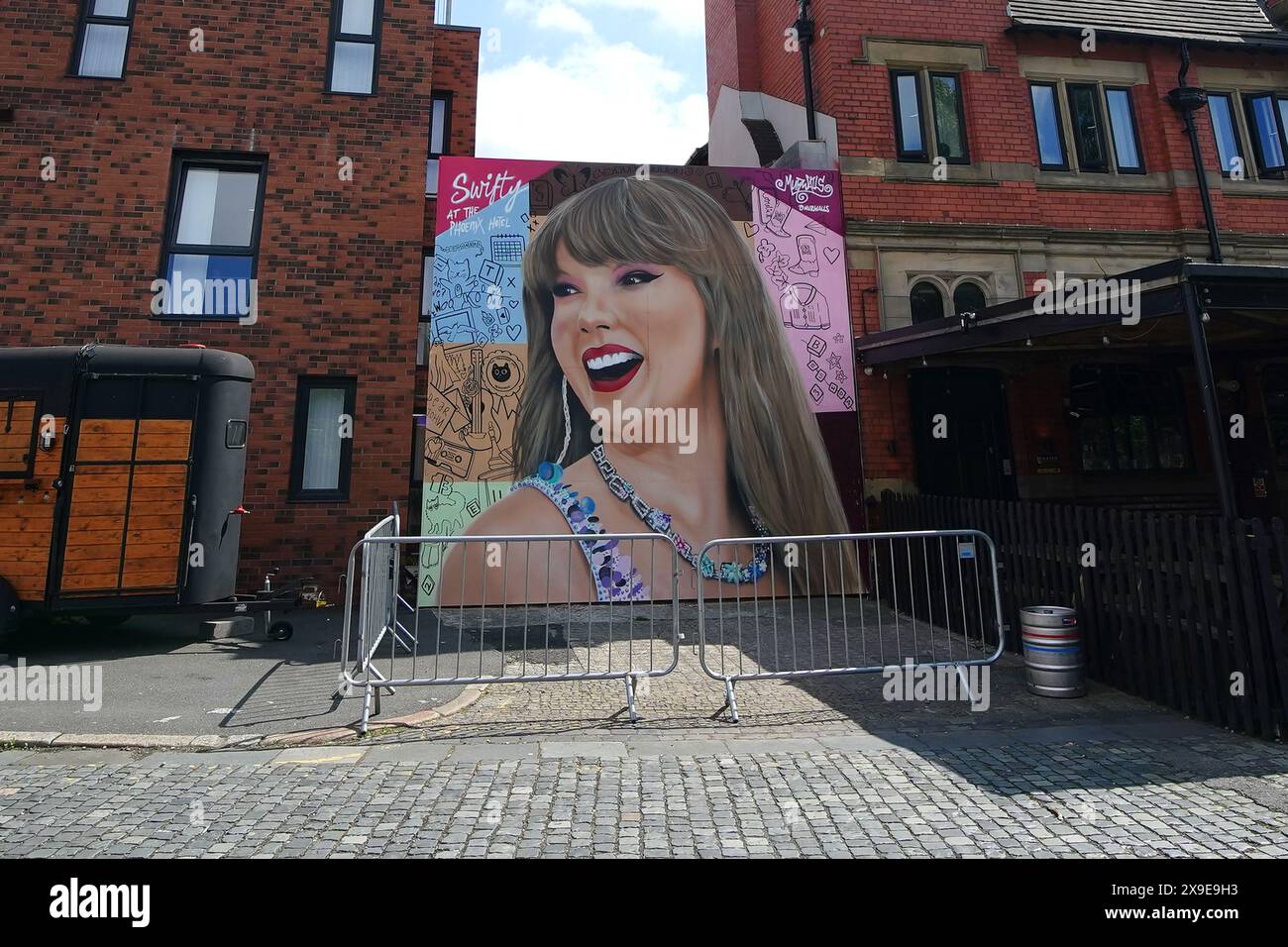 A a mural of Taylor Swift on Phoenix Hotel in Liverpool ahead of ...