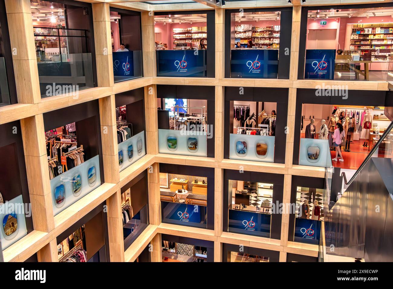 The Interior of La Rinascente flag ship store in Rome , a high-end ...