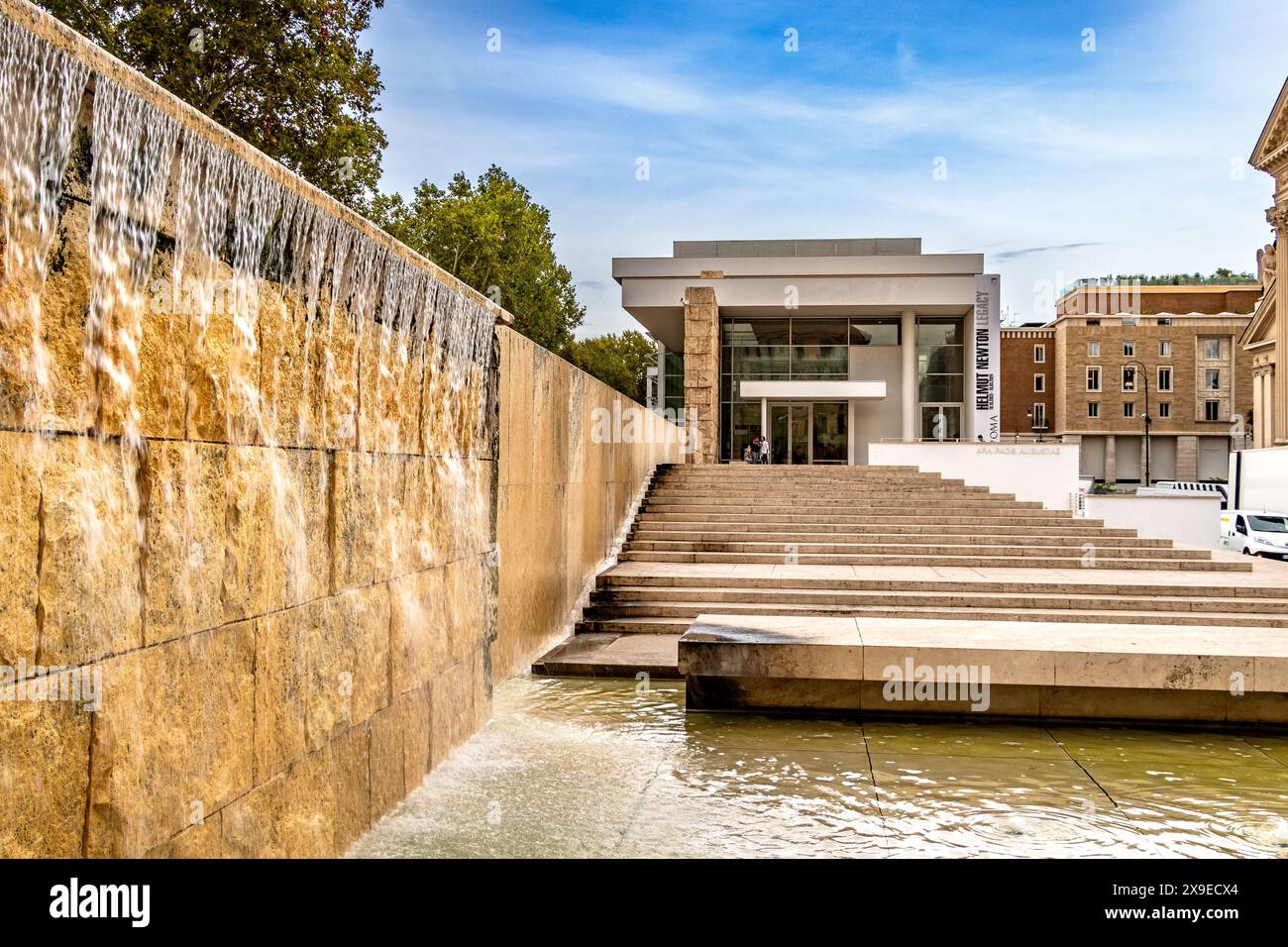 The Ara Pacis Museum in Rome a contemporary design by the international ...