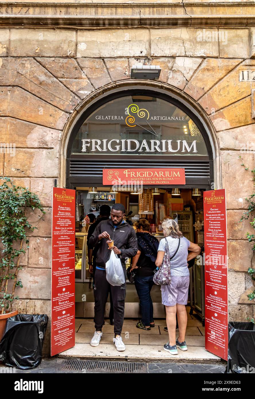 Frigidarium gelateria hi-res stock photography and images - Alamy