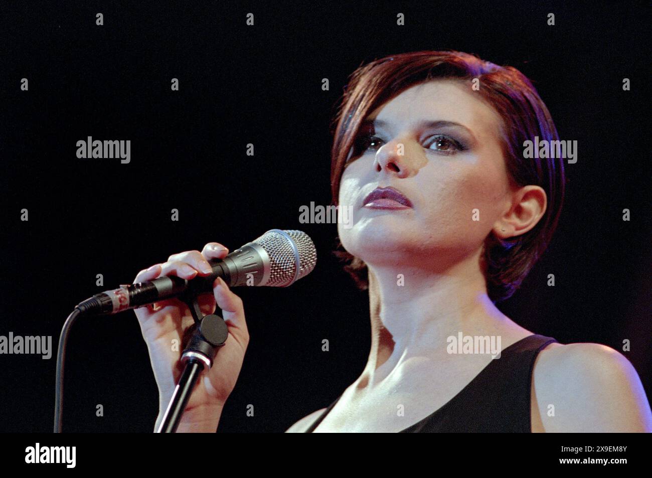 Silvia mezzanotte 2000 hi-res stock photography and images - Alamy