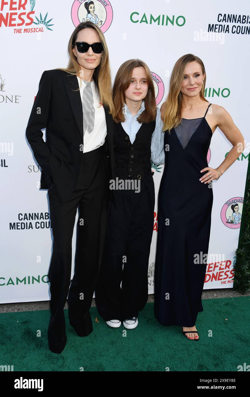 HOLLYWOOD, CALIFORNIA - MAY 30: (L-R) Angelina Jolie, Vivienne Jolie ...