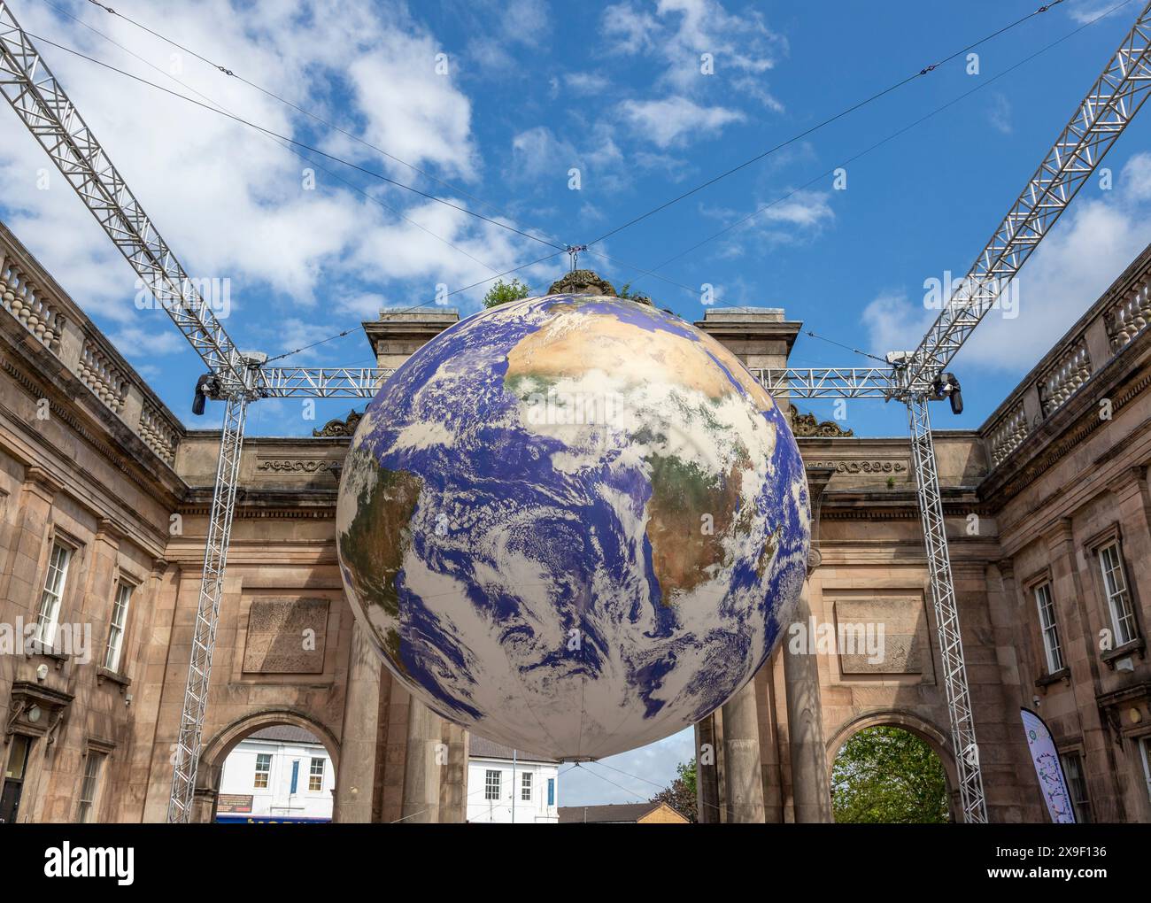 Luke Jerram's "Gaia" artwork displayed at the Grand Entrance of ...