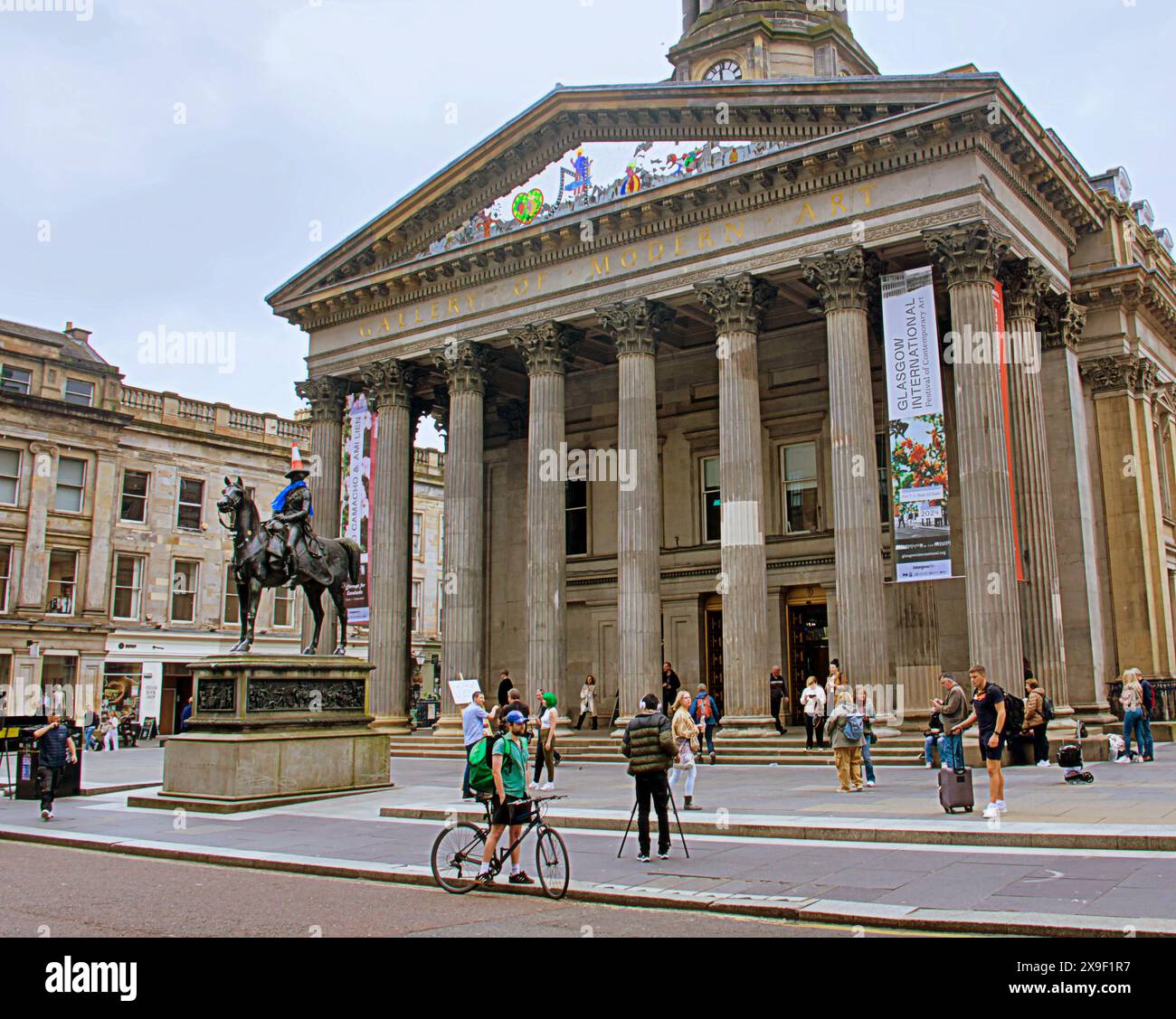 Oompa loompa willy wonka hi-res stock photography and images - Alamy