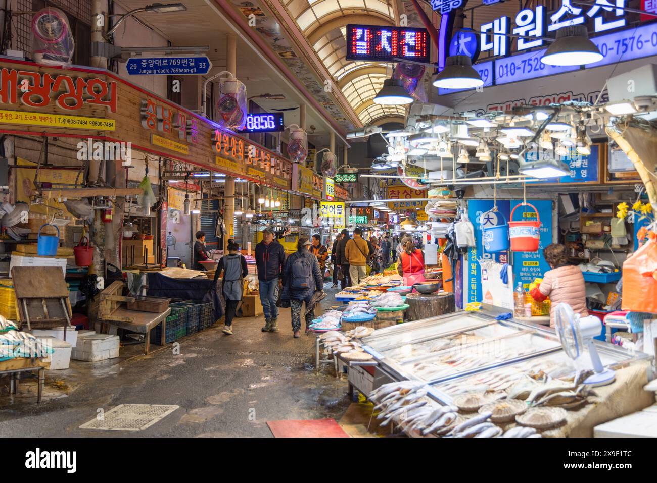 Bujeon market, Seomyeon, Busan, South Korea Stock Photo - Alamy
