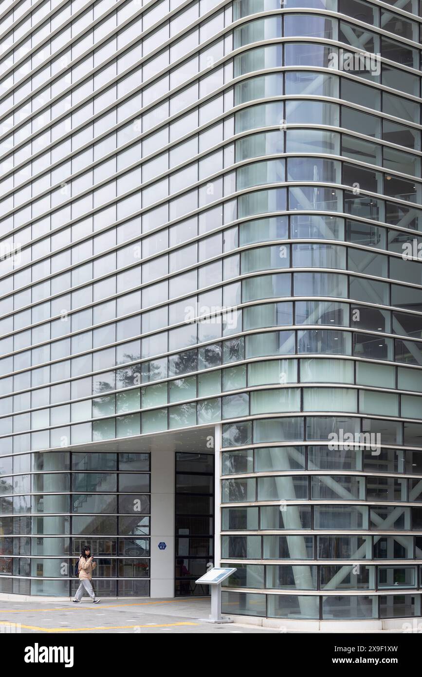 Busan Library, Daekpo, Busan, South Korea Stock Photo - Alamy