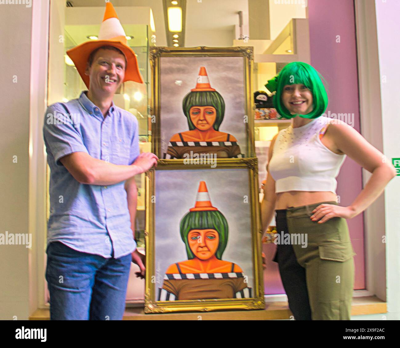 Oompa loompa willy wonka hi-res stock photography and images - Alamy