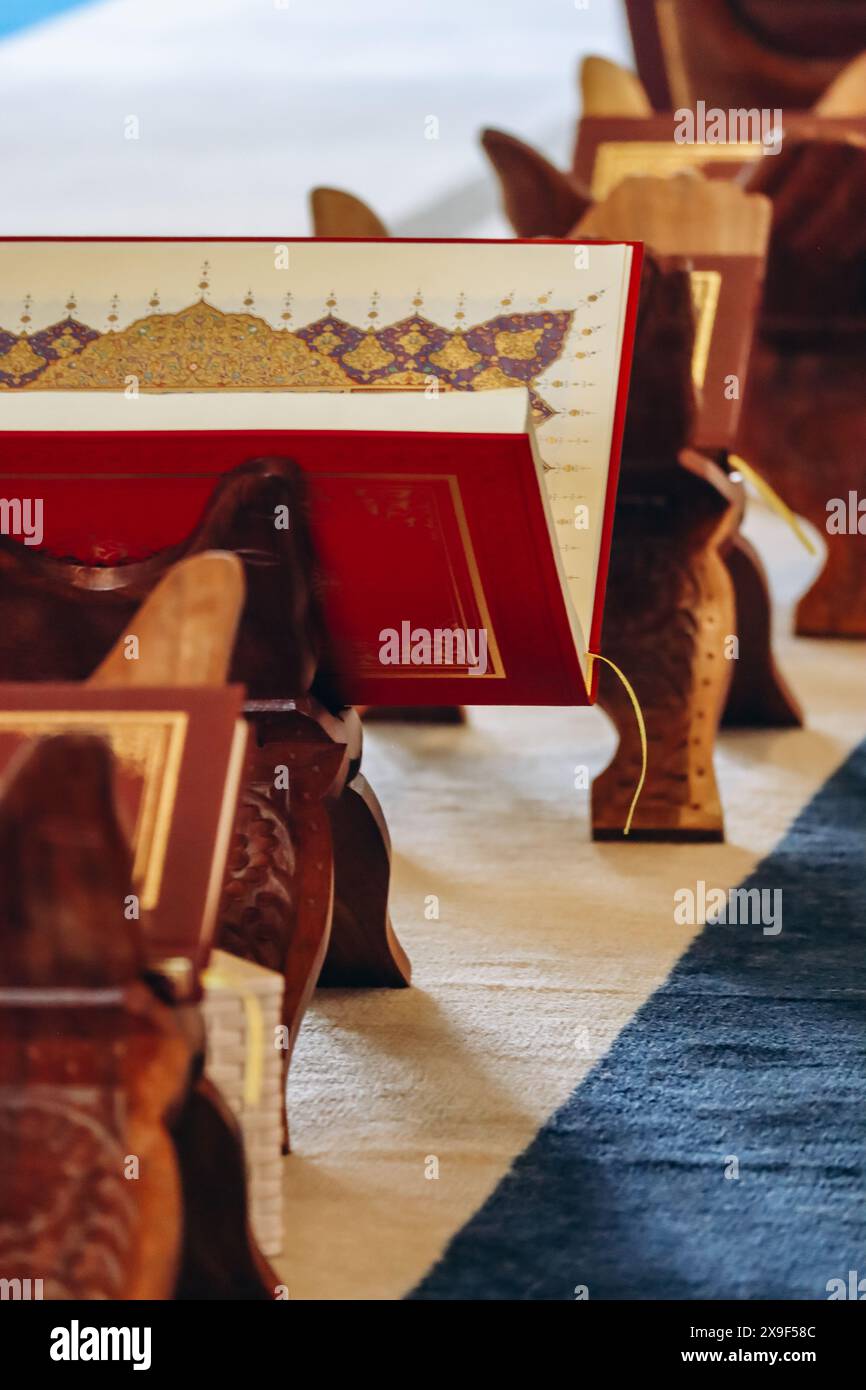Photo of the Quran in the mosque Stock Photo - Alamy