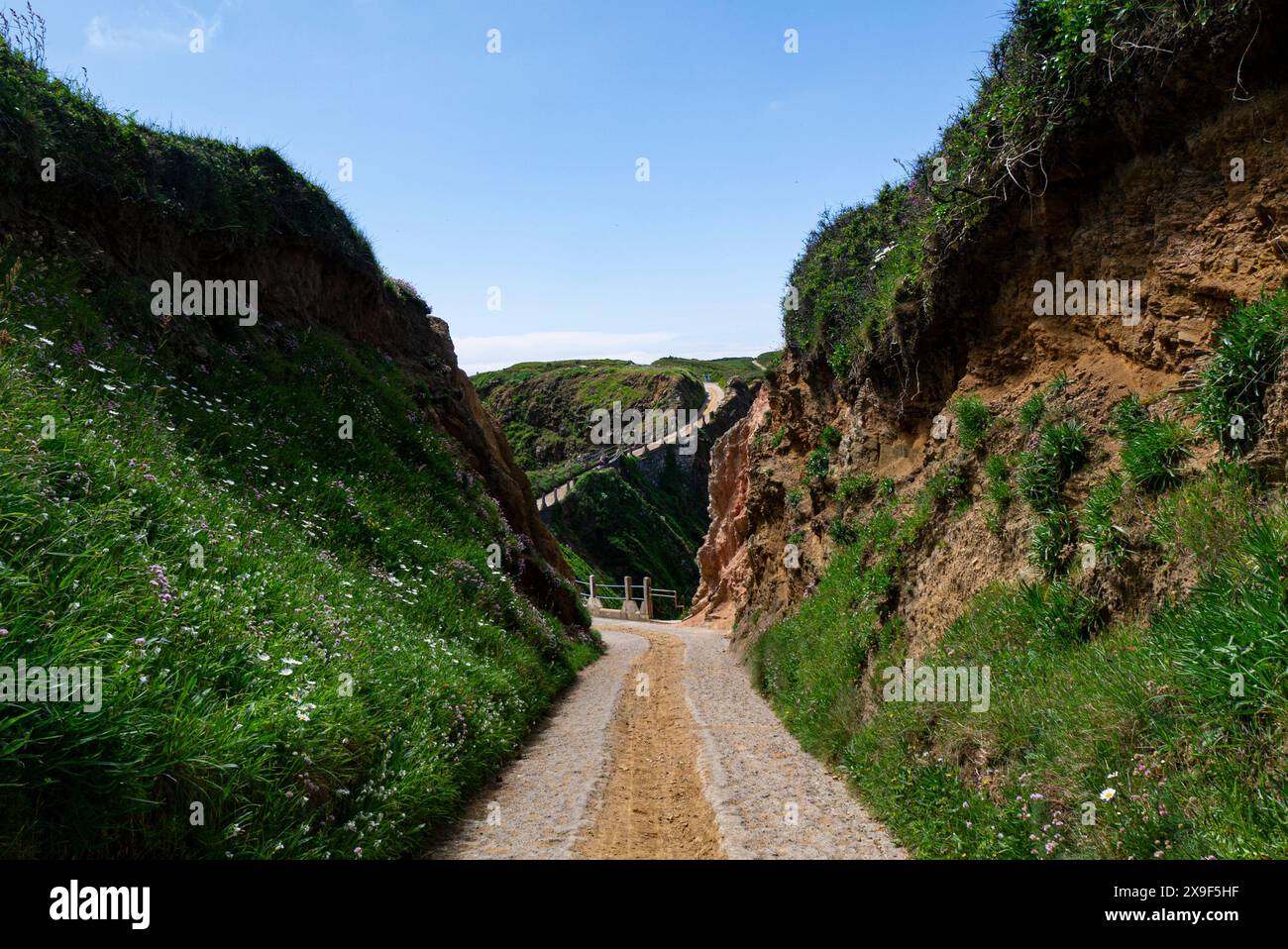 Vertiginous land bridge La Coupee links Big Sark to Little Sark the ...