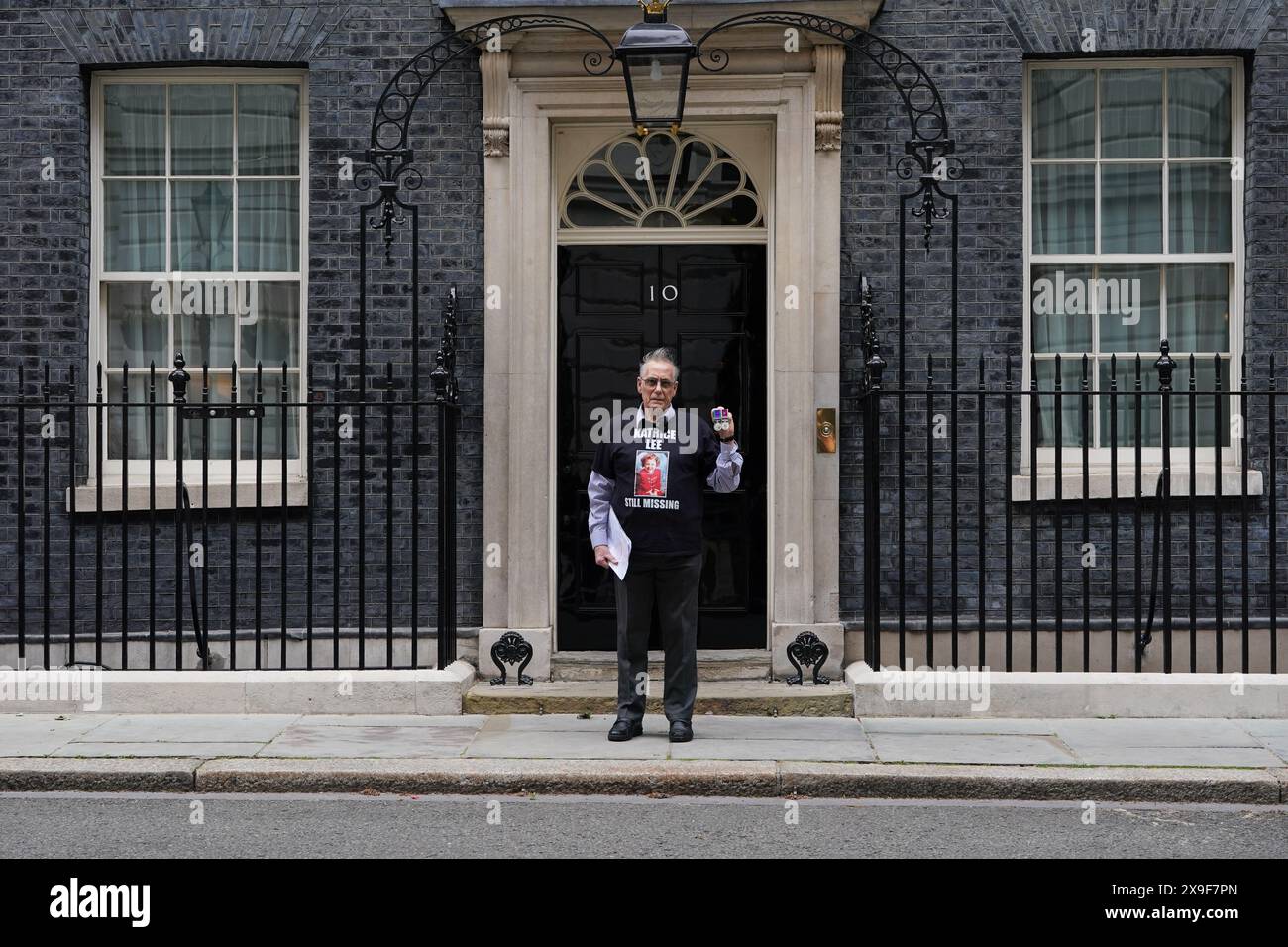 Former warrant officer, veteran Ritchie Lee from Hartlepool, who served ...