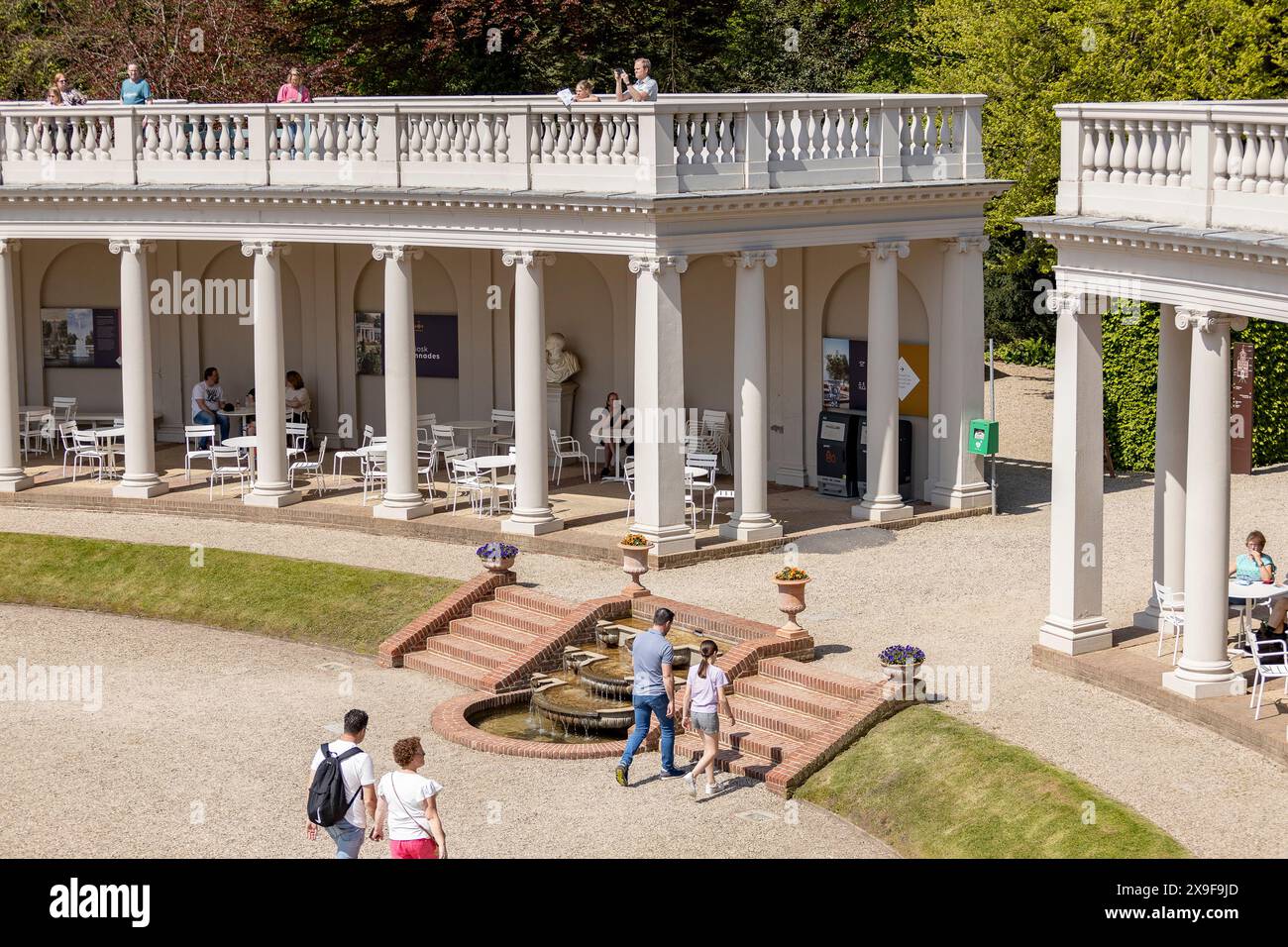 Panorama Paleis Het Loo architecture Dutch royal family museum ...