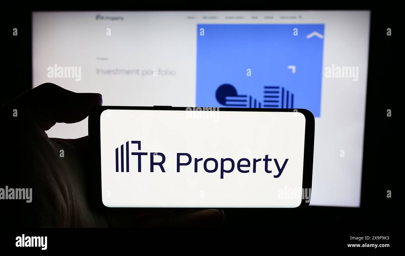 Tr brand logo hi-res stock photography and images - Alamy