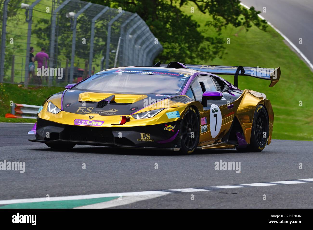 Lamborghini huracan super trofeo gt3 evo hi-res stock photography and ...