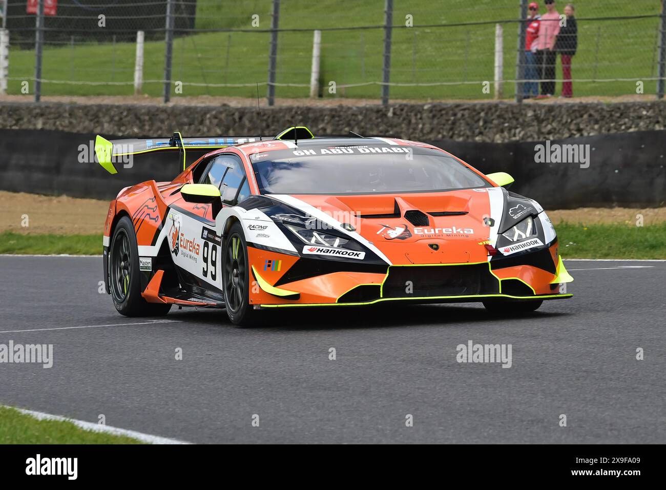 Lamborghini huracan super trofeo gt3 evo hi-res stock photography and ...
