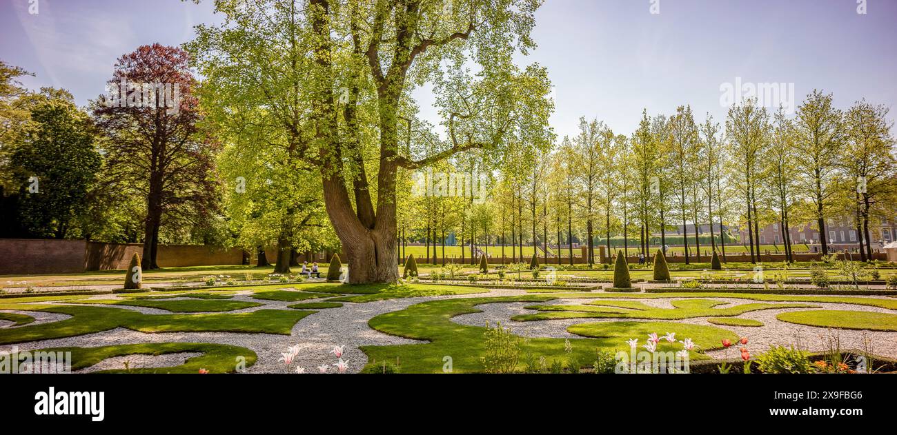 Panorama gardens Paleis Het Loo Dutch royal family museum. Tourist ...