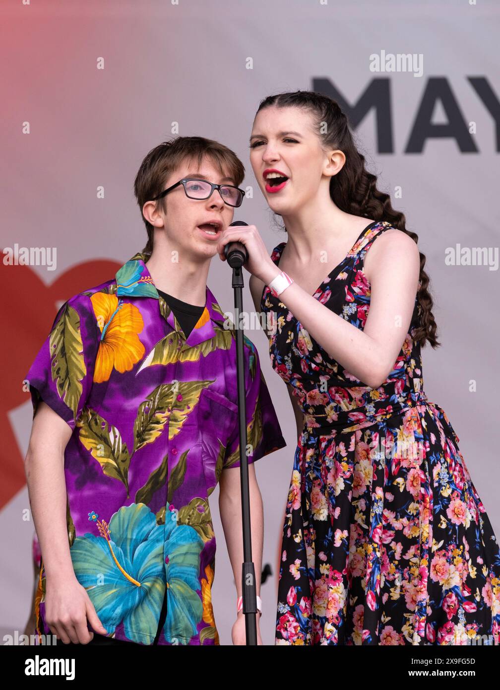 Abigail Higgs and Kaspar Chill-Ritter from the West End Kids Troupe ...