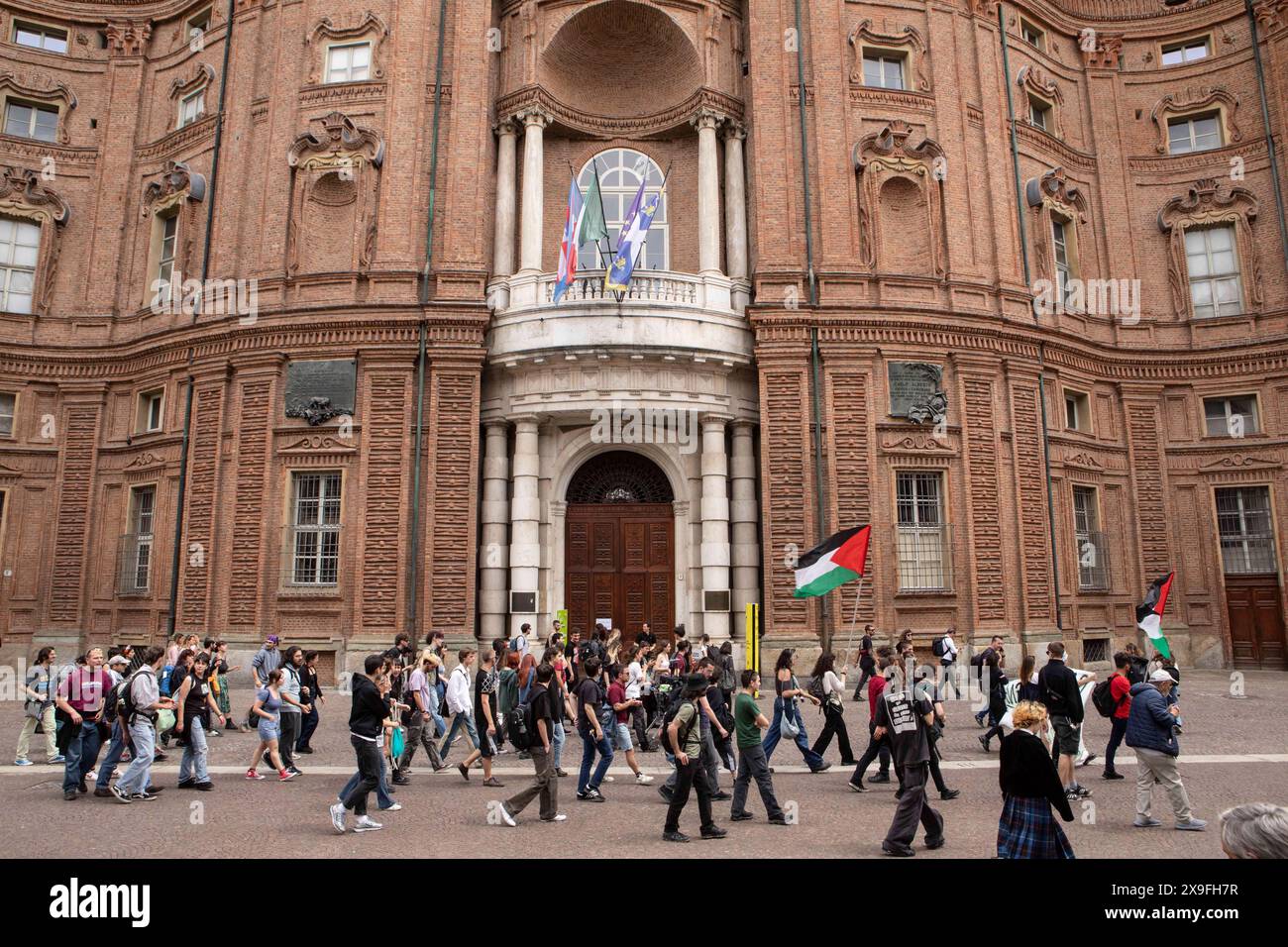 Torino, Italia. 31st May, 2024. Manifestazione degli studenti per ...
