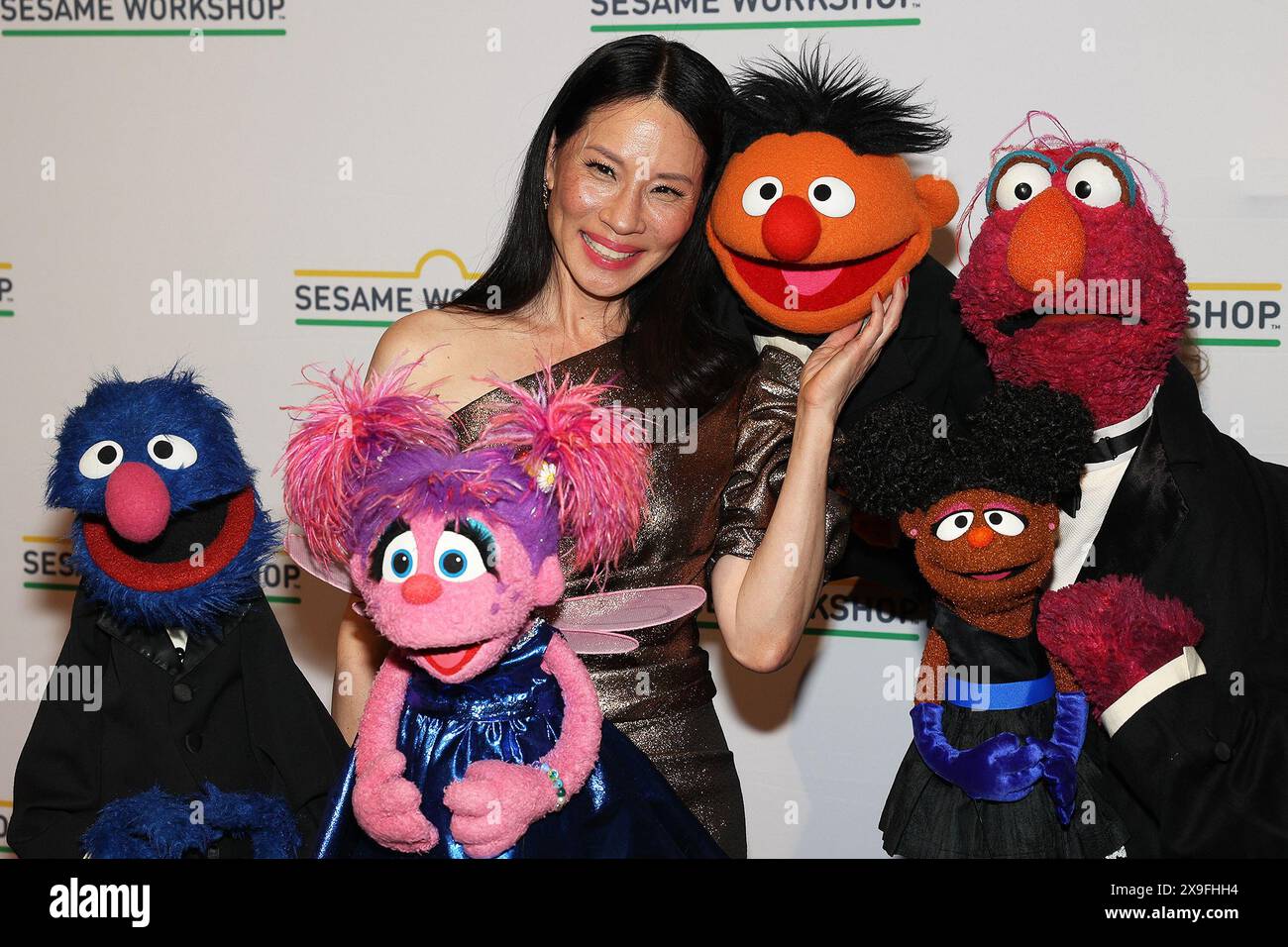Lucy Liu at arrivals for Sesame Workshop s Annual Benefit Gala ...