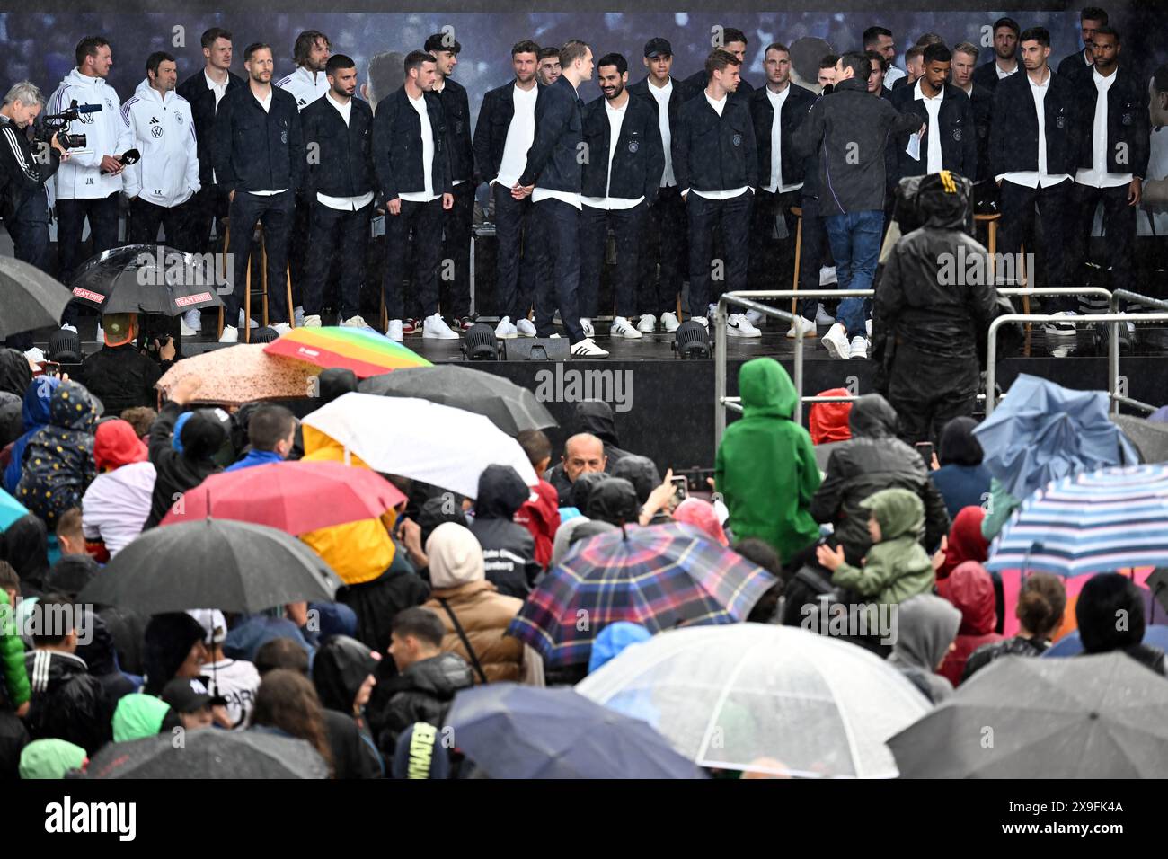 Herzogenaurach, Germany. 31st May, 2024. Soccer: National team ...